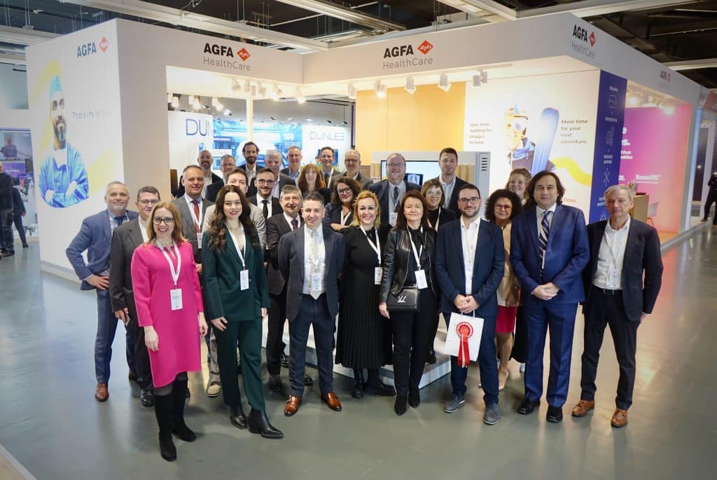 ECR24 EXCLUSIVE! Day 1: ECR is open! - AGFA Healthcare